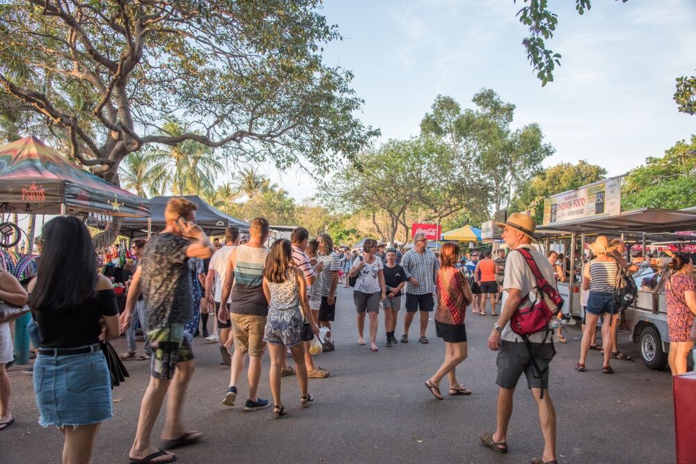 Discover the Best Sunday Market Near Me: A Family Fun Day Out | DOWTK