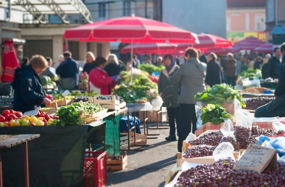 Discover the Best Sunday Market Near Me: A Family Fun Day Out | DOWTK