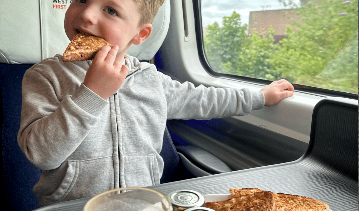 Travelling First Class with Avanti West Coast | Top Things To Do | DOWTK
