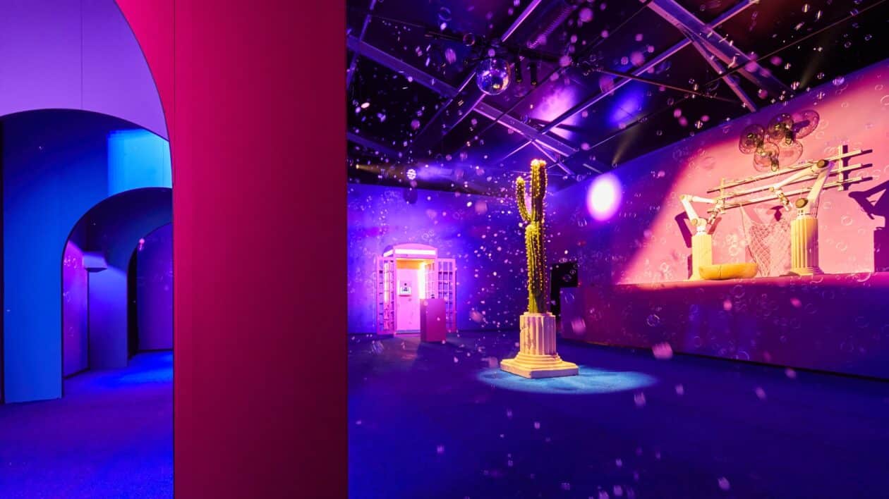 Bubble Planet: Unlocking The Senses At London's New Multi-Sensory ...