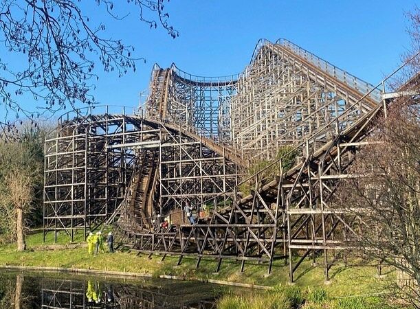 A New RollerCoaster Is Coming To Pembrokeshire Theme Park! | Top Things ...